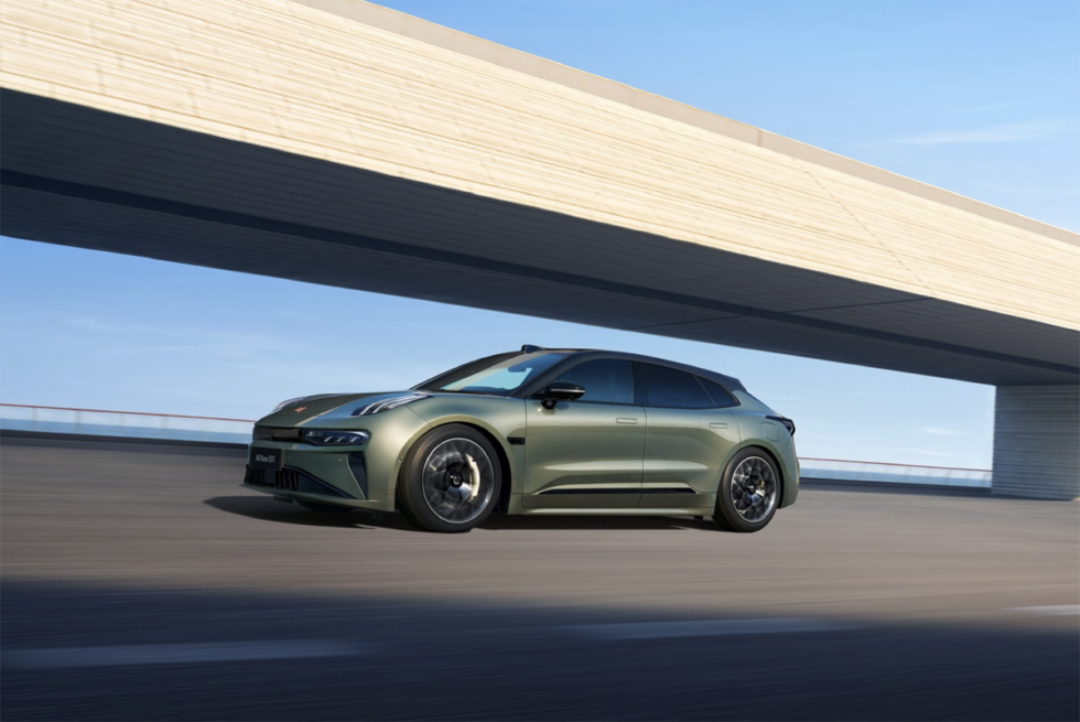 中国Zeekr（ジーカー）が新型「001」を発表。778馬力に0−100km/h加速3.3秒、航続距離700kmで価格は欧米の同クラスEVの「半分くらい」 - Life in the FAST ...